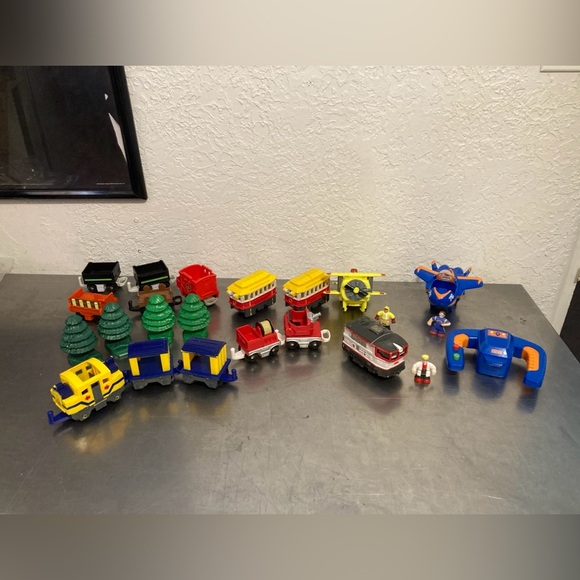 Fisher-Price | Toys | Fisher Price Geotrax Cars Plane Train People Lot ...